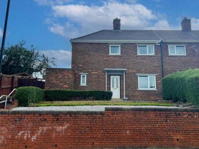 2 Bedroom Semi detached House For Sale In Base Green
