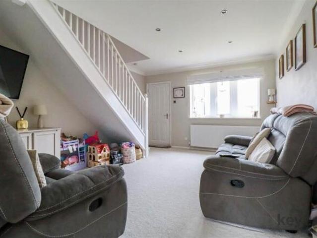 2 bedroom semi detached house for sale in Batesquire, Sothall, Sheffield, S20