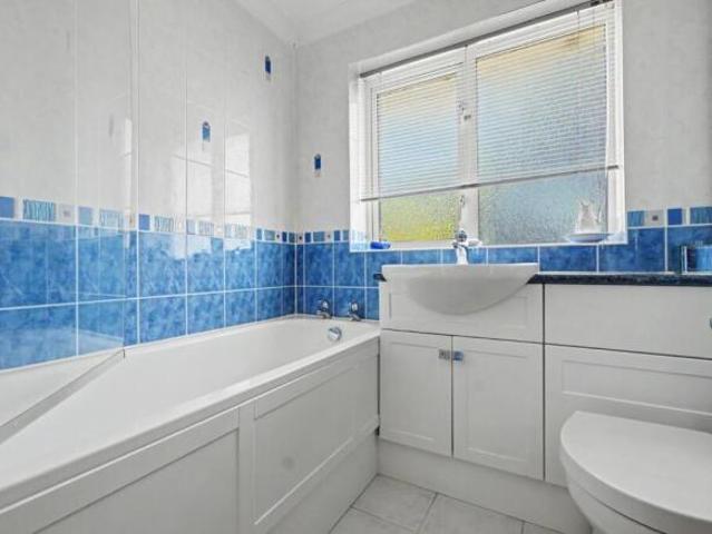 2 bedroom semi detached house for sale in Beechings Way, Rainham, ME8