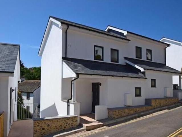 2 Bedroom Semi detached House For Sale In Beer, Seaton