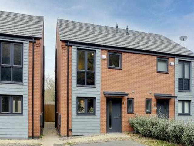 2 Bedroom Semi detached House For Sale In Bestwood Village, Nottinghamshire