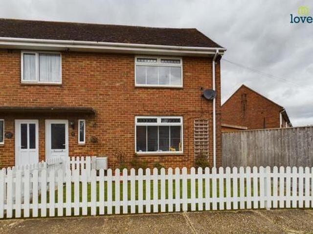 2 Bedroom Semi detached House For Sale In Binbrook