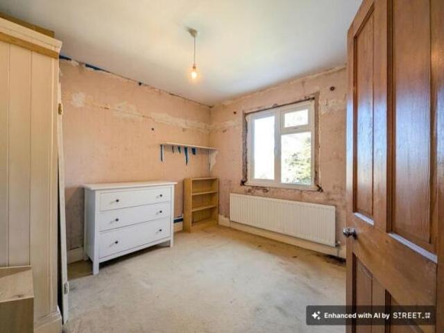 2 bedroom semi detached house for sale in Biggin Hall Crescent, Stoke, CV3