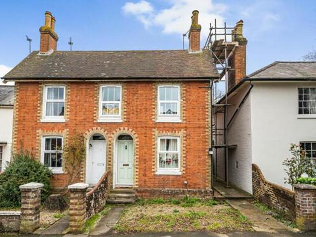 2 Bedroom Semi detached House For Sale In Billingshurst
