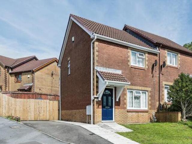 2 Bedroom Semi detached House For Sale In Birchgrove, Swansea