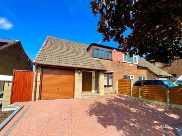 2 Bedroom Semi detached House For Sale In Bolton, Lancashire