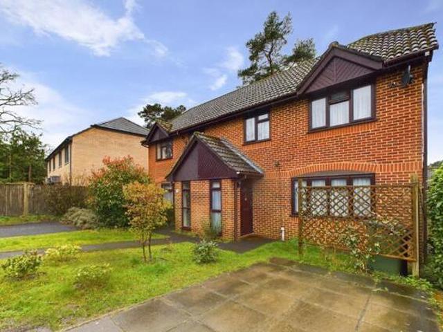 2 Bedroom Semi detached House For Sale In Bordon, Hampshire