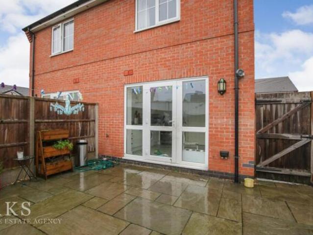 2 bedroom semi detached house for sale in Bosworth Avenue, Sunnyhill, DE23