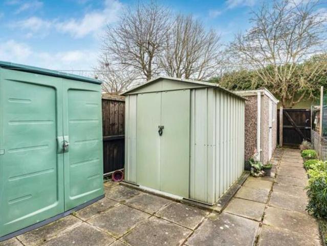 2 bedroom semi detached house for sale in Broadfields, Littlemore, OX4