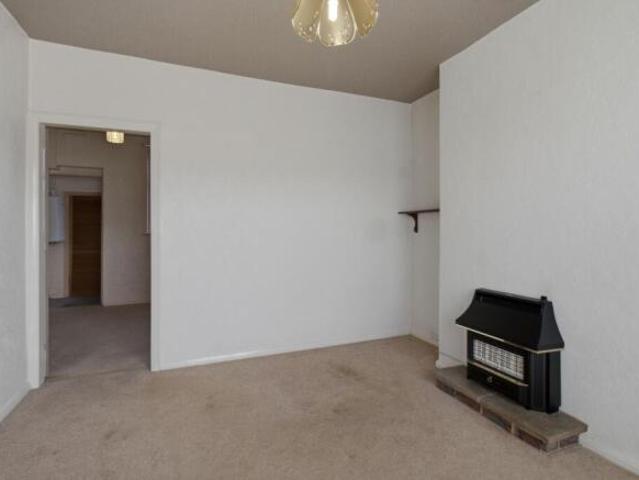 2 bedroom semi detached house for sale in Broadway Grove, Worcester, WR2
