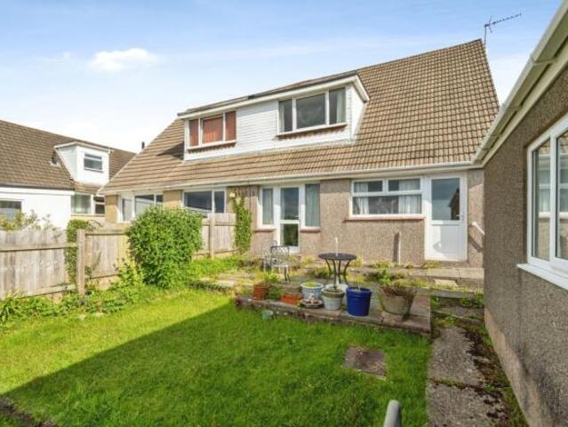 2 bedroom semi detached house for sale in Bron Y Bryn, Killay, Swansea, SA2