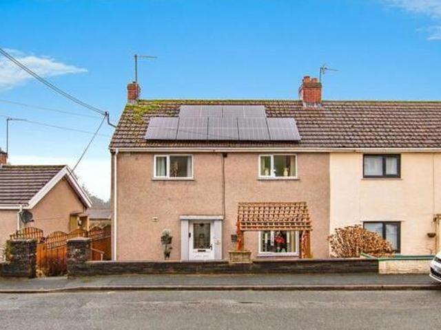 2 Bedroom Semi detached House For Sale In Bronwydd Arms, Carmarthen