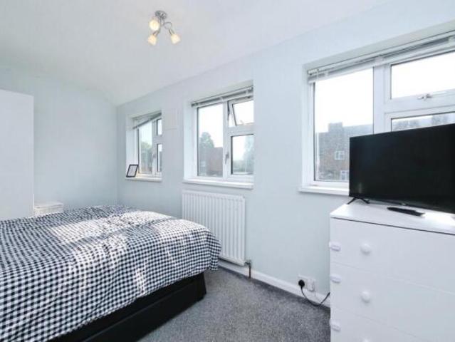 2 bedroom semi detached house for sale in Bramham Road, York, North Yorkshire, YO26