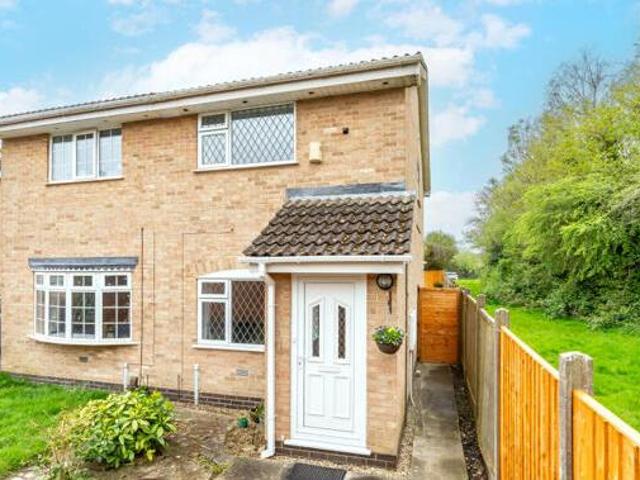 2 Bedroom Semi detached House For Sale In Bristol