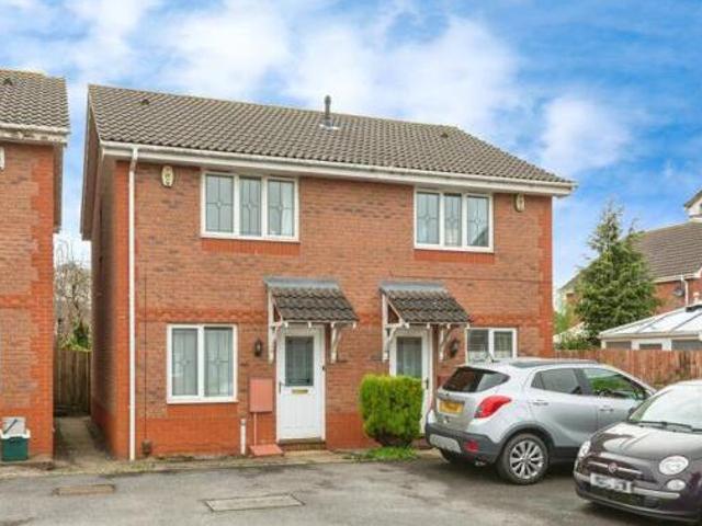 2 Bedroom Semi detached House For Sale In Bristol