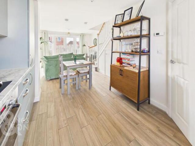2 bedroom semi detached house for sale in Buckle Way, Rackheath, Norwich, NR13