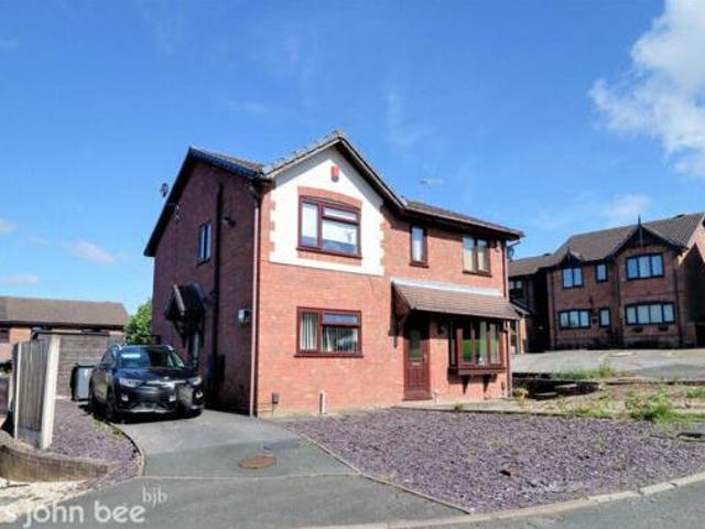 2 Bedroom Semi detached House For Sale In Bucknall
