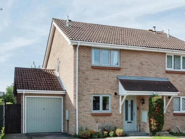 2 Bedroom Semi detached House For Sale In Bury St. Edmunds, Suffolk
