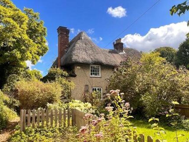 2 Bedroom Semi detached House For Sale In Buriton