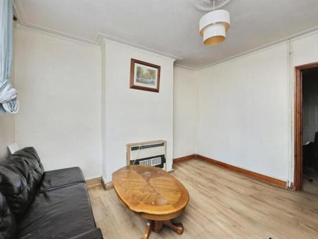 2 bedroom semi detached house for sale in Cambridge Street, Norwich, NR2