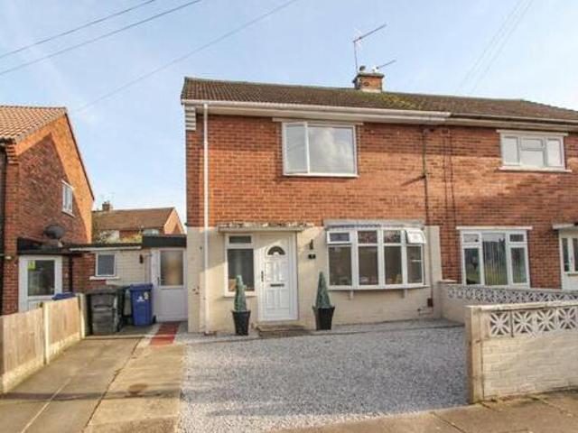 2 Bedroom Semi detached House For Sale In Cantley, Doncaster