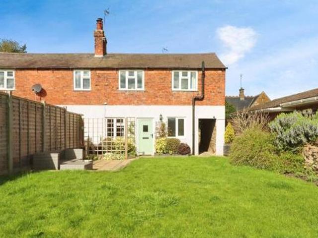 2 Bedroom Semi detached House For Sale In Caldecott