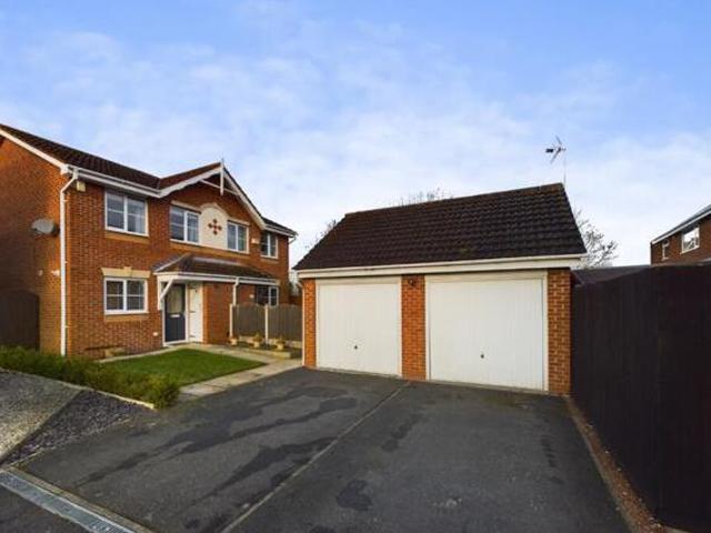 2 Bedroom Semi detached House For Sale In Carlton