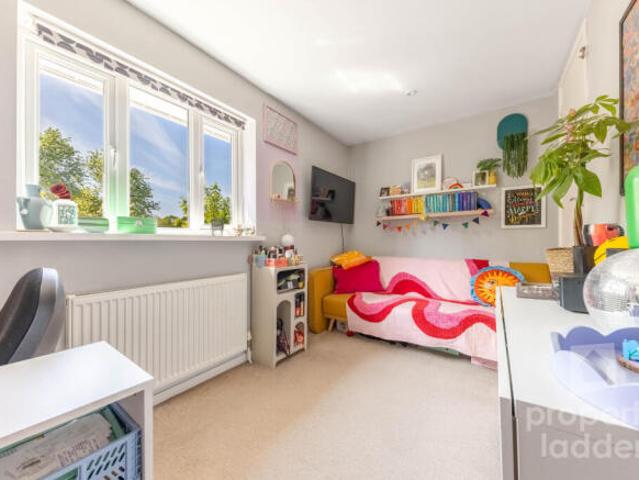 2 bedroom semi detached house for sale in Castleton Close, Norwich, Norfolk, NR5