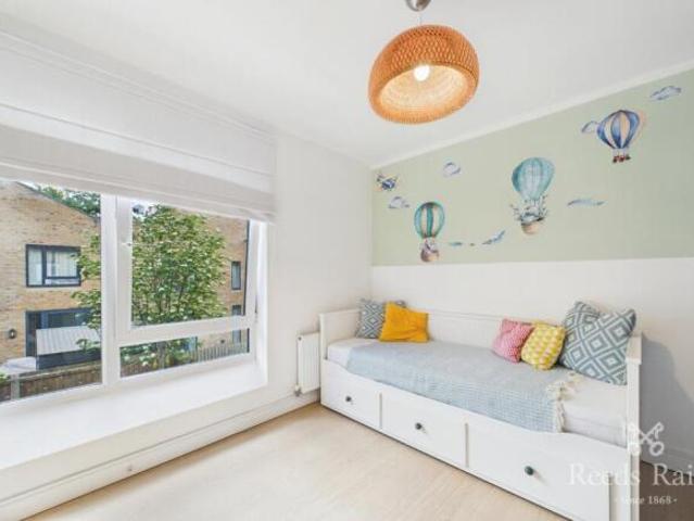 2 bedroom semi detached house for sale in Castle Croft Drive, Sheffield, S2