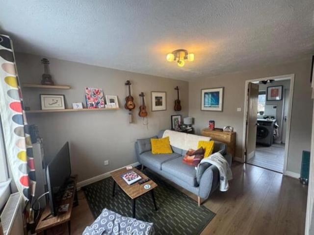 2 bedroom semi detached house for sale in Cavendish Road, Idle, Bradford, BD10