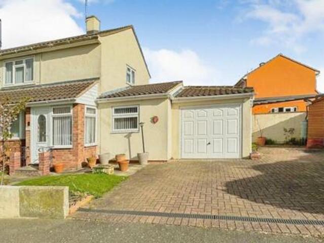 2 Bedroom Semi detached House For Sale In Chelmsford