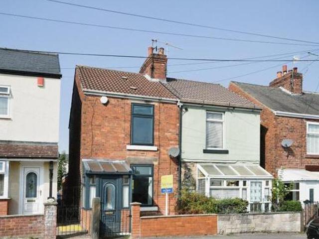 2 Bedroom Semi detached House For Sale In Chesterfield, Derbyshire