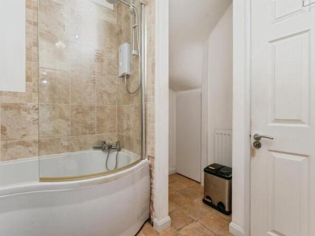 2 bedroom semi detached house for sale in Circular Drive, Chester, CH4