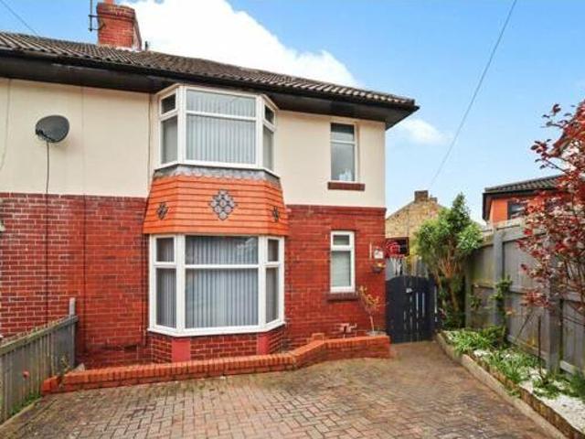2 Bedroom Semi detached House For Sale In Consett, Durham