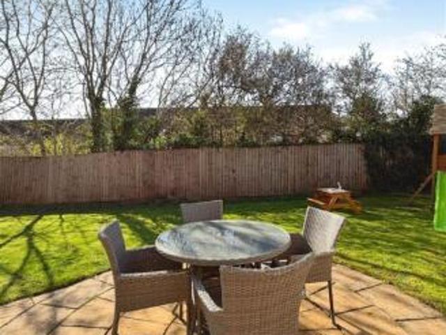 2 bedroom semi detached house for sale in Cobden Avenue, Leamington Spa, CV31