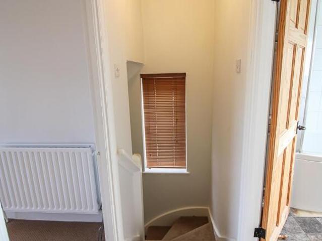 2 bedroom semi detached house for sale in Colchester Close, Southend on Sea, SS2