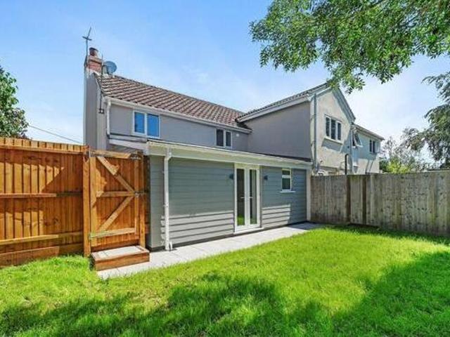 2 Bedroom Semi detached House For Sale In Colchester