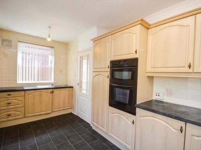 2 bedroom semi detached house for sale in Colley Avenue, Sheffield, S5