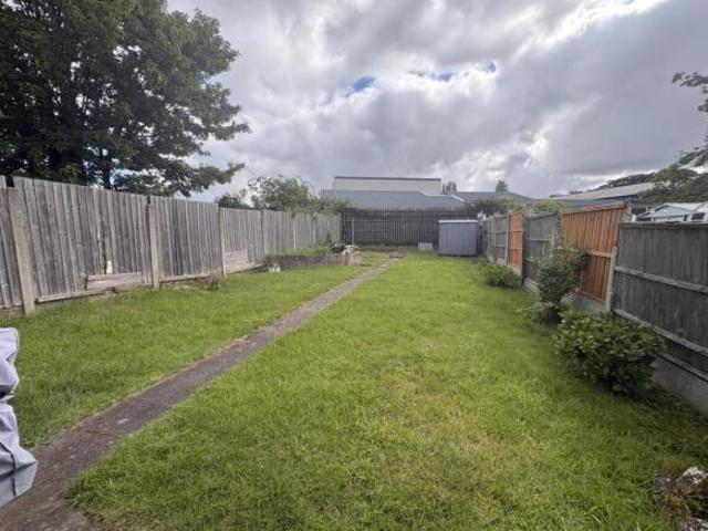 2 bedroom semi detached house for sale in Colley Avenue, Wolverhampton, WV10