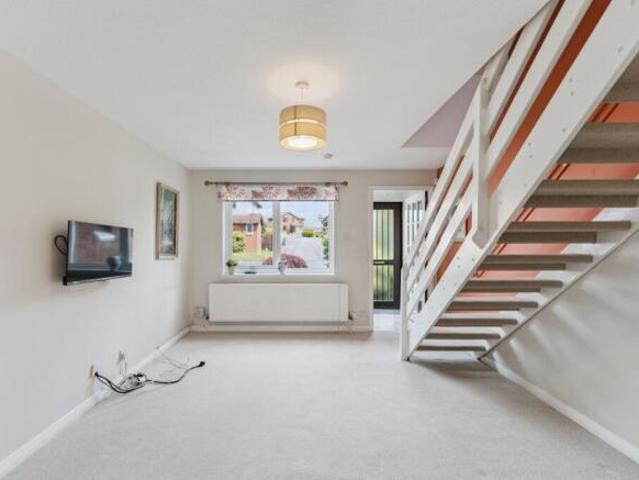 2 bedroom semi detached house for sale in Corbie Place, Milngavie, G62