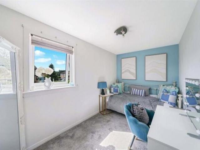 2 bedroom semi detached house for sale in Corbie Place, Milngavie, Glasgow, East Dunbartonshire, G62