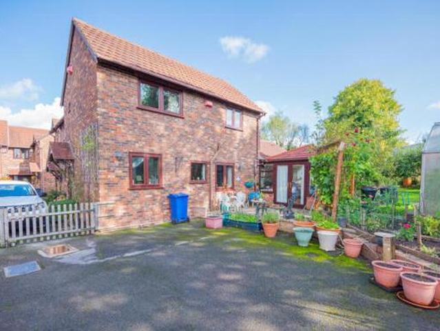 2 Bedroom Semi detached House For Sale In Clayton