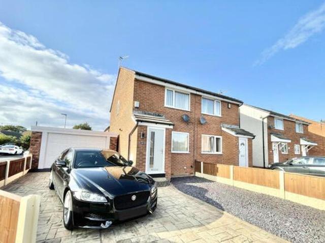2 Bedroom Semi detached House For Sale In Cleveleys