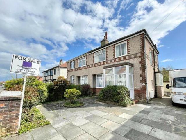 2 Bedroom Semi detached House For Sale In Cleveleys