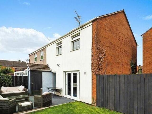2 Bedroom Semi detached House For Sale In Clifton, Nottingham