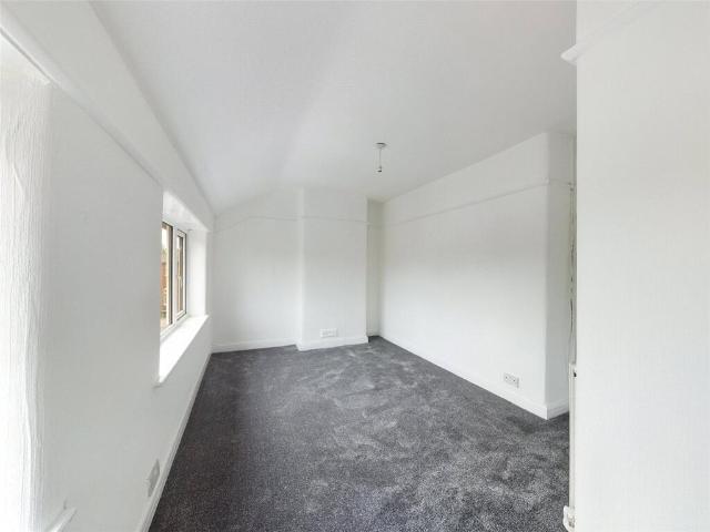 2 bedroom semi detached house for sale in Cliftonville Road, Woolston, Warrington, WA1