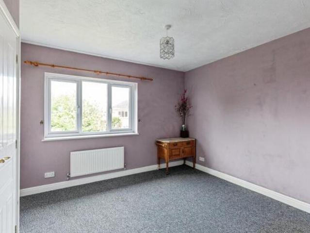 2 bedroom semi detached house for sale in Cross Waters Close, Wootton, Northampton, NN4