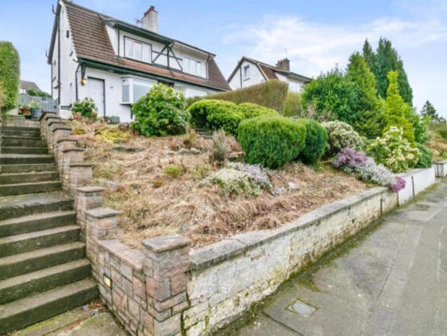 2 bedroom semi detached house for sale in Crosslees Drive, Thornliebank, G46