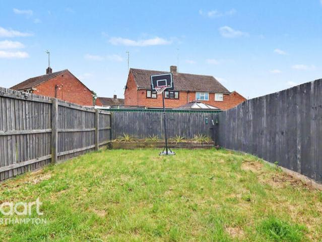 2 bedroom semi detached house for sale in Crawley Close, Northampton, NN2
