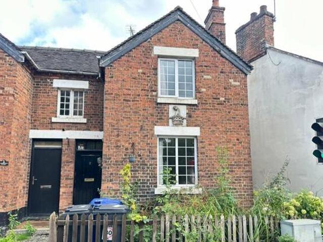 2 Bedroom Semi detached House For Sale In Crewe, Staffordshire